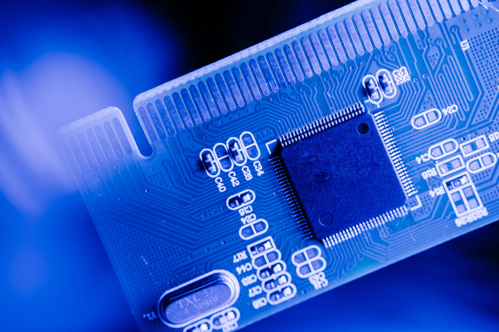 How Quartz Powers the Semiconductor Revolution • Technical Glass Products